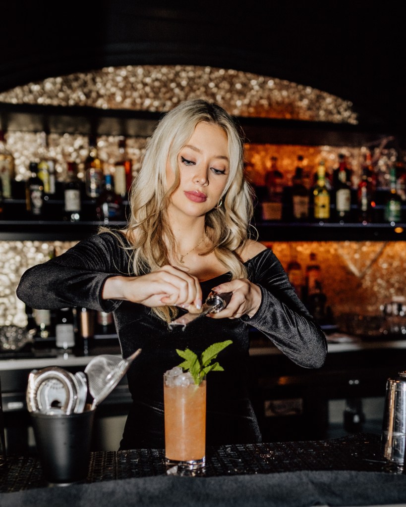 Atmos – A Members-Only Club in Saint Louis